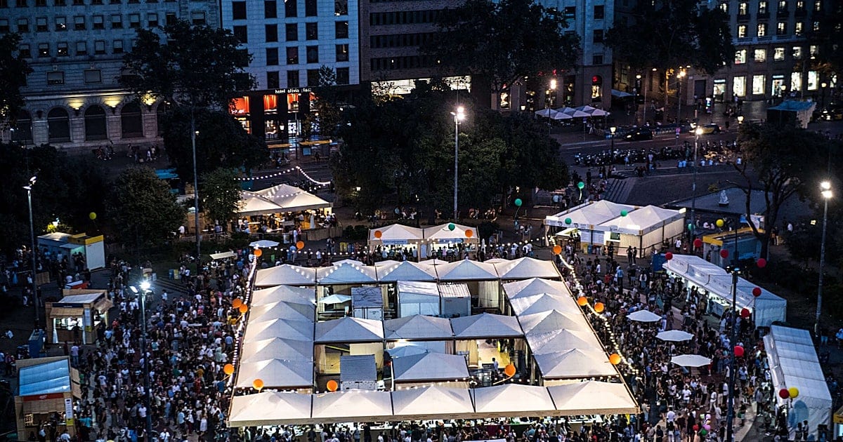 Tast a La Rambla 2026 in Plaça de Catalunya