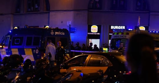 Minor Arrested After Fatal Barcelona Stabbing - Barna.News